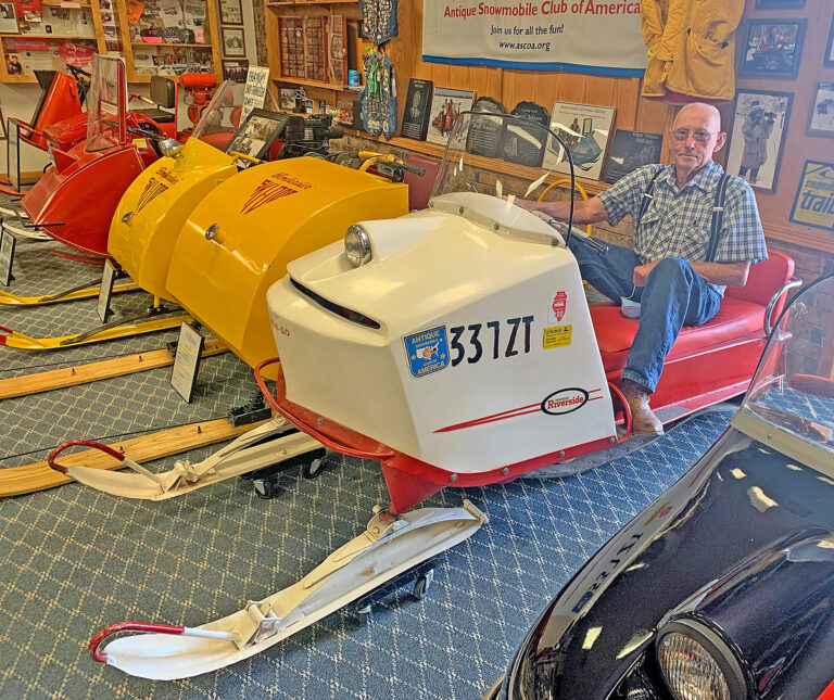Snowmobiles – World Snowmobile Headquarters